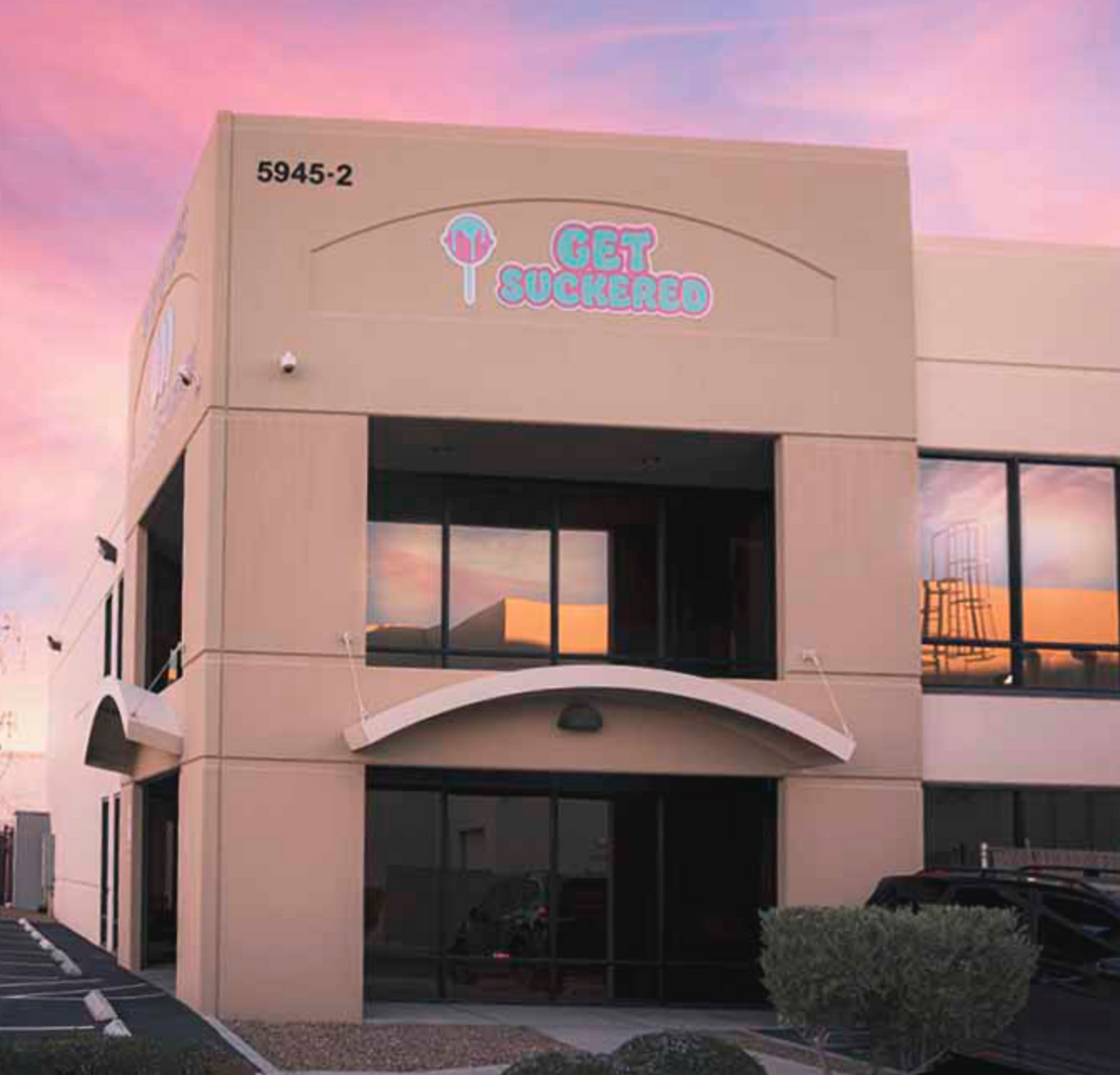 How to Use Extracts to Flavor Drinks